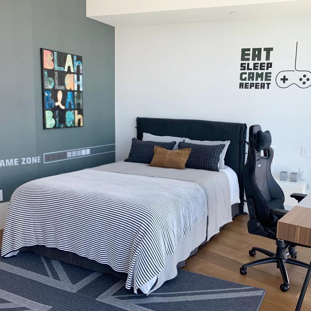 20 Inspiring Ideas to Design a Dream Gamer Bedroom - StoryNorth