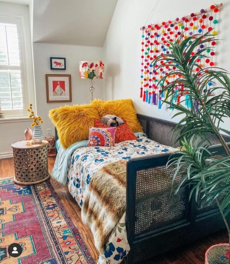 22 Boho Dorm Room Ideas Every College Student Needs - StoryNorth