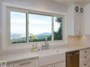 17 Kitchen Window Ideas for a Different Natural Light Treatment ...
