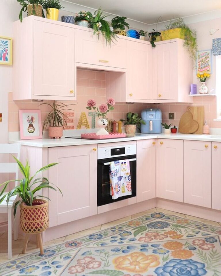 19 Pink Kitchen Ideas for a Fun and Feminine Touch - StoryNorth